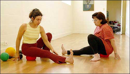 Rolling creates space in the body, restores muscle function | News ...